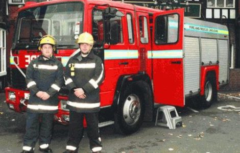 Fire Engine Limo Hire - Fire Engine Party Bus - Limo hire UK